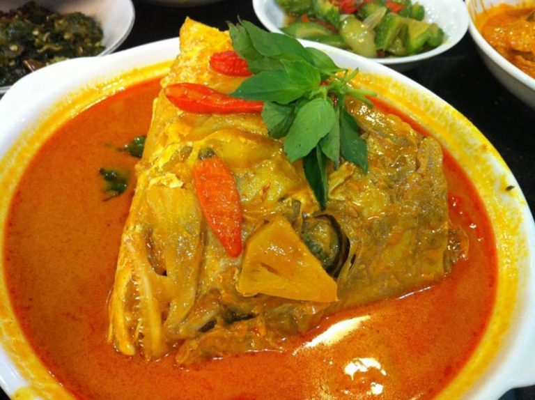 25+ Makanan Khas Sumatera Utara (Wisata Kuliner)